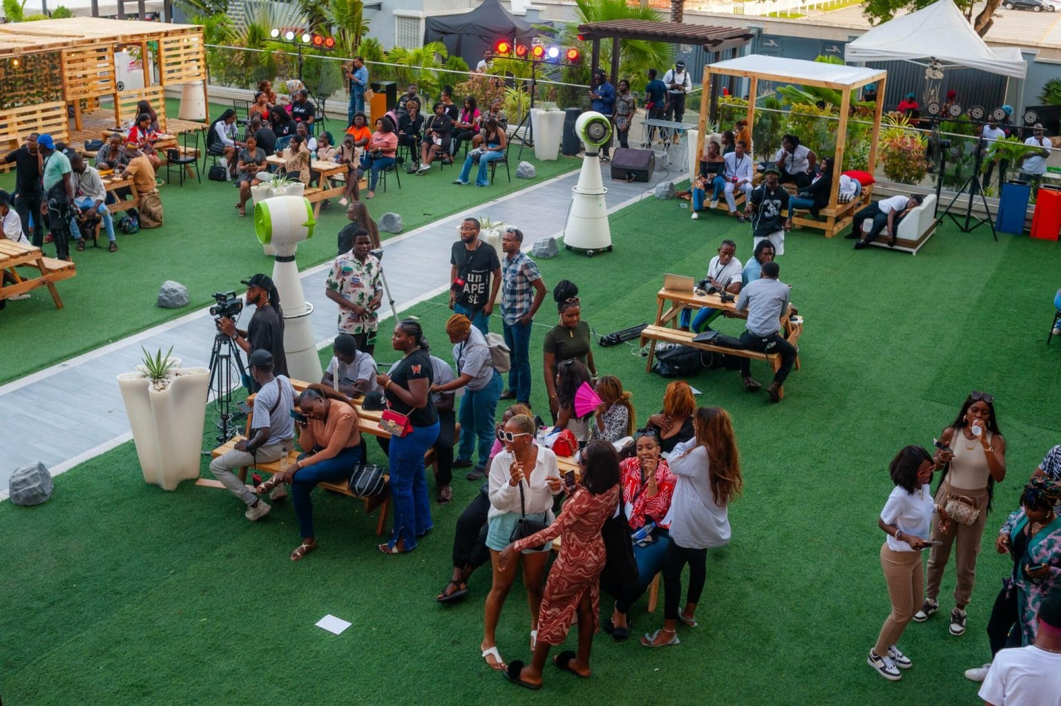 This Is Why Hilda Baci Is Trending: Her Epic Cook-a-Thon to Break the ...