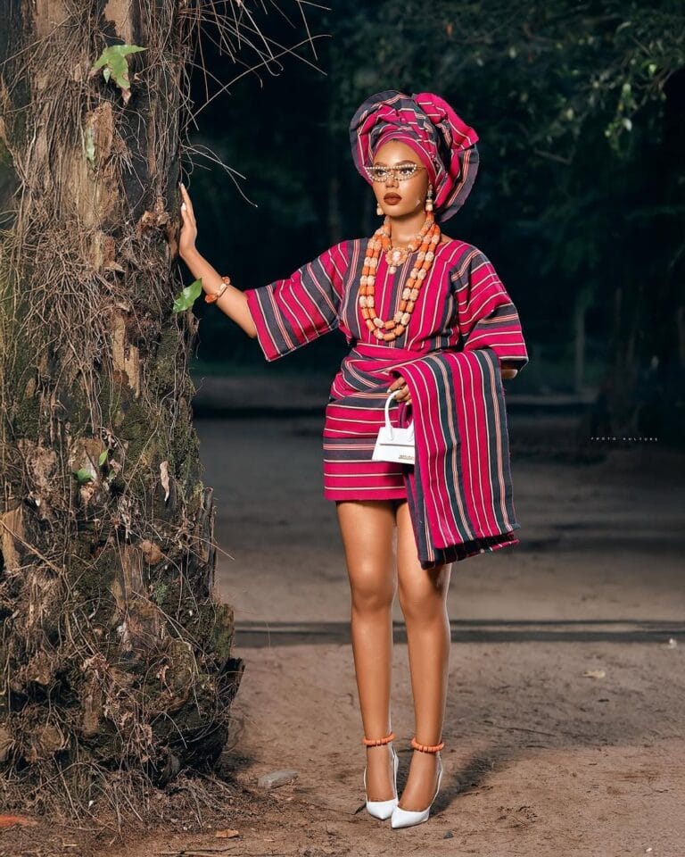 Nancy Isime Just Gave Aso-Oke a Fresh New Look—It’s A Style you’ll Love ...